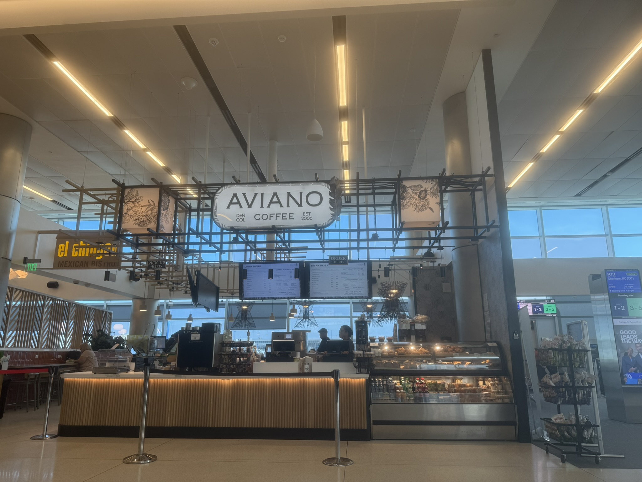 Where to Eat at Denver Airport: The Complete Dining Guide - Denver ...